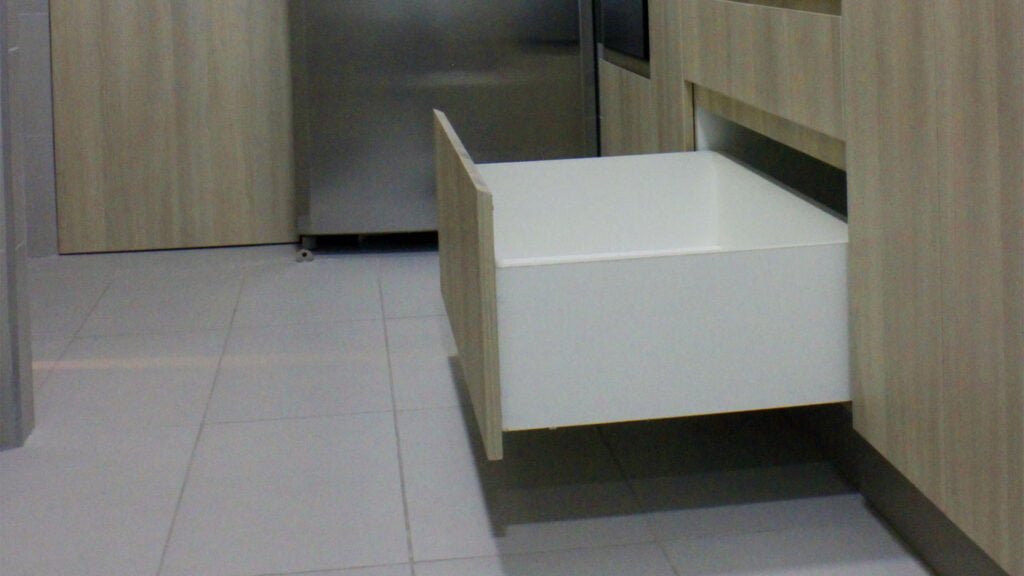 KIT RIEL OCULTO P/GAVETA DUCASSE - San Miguel Madera | Creamos espacios ...